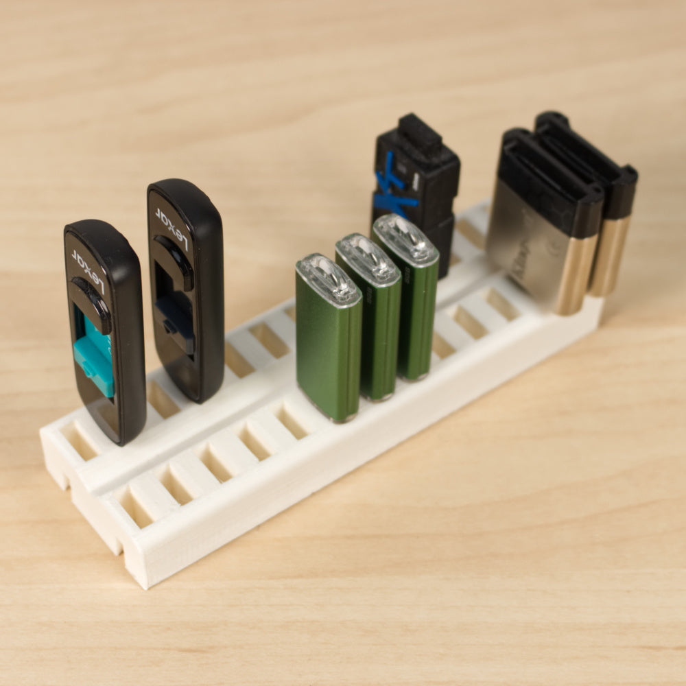 Modular Interlocking Flash Media Holder – 3D Shape Engineering